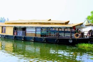 Alleppey Boat House Booking Online - Alleppey Houseboat Club