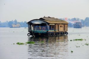 Alleppey Boat House Booking Online - Alleppey Houseboat Club
